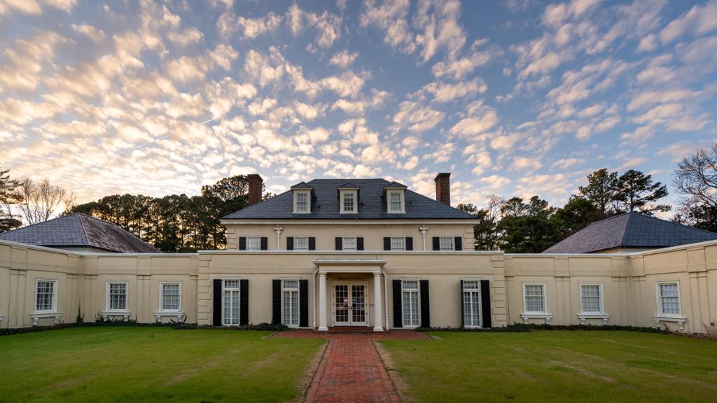 Bottomley House: The heart of the Jepson Alumni Center boasts an ...