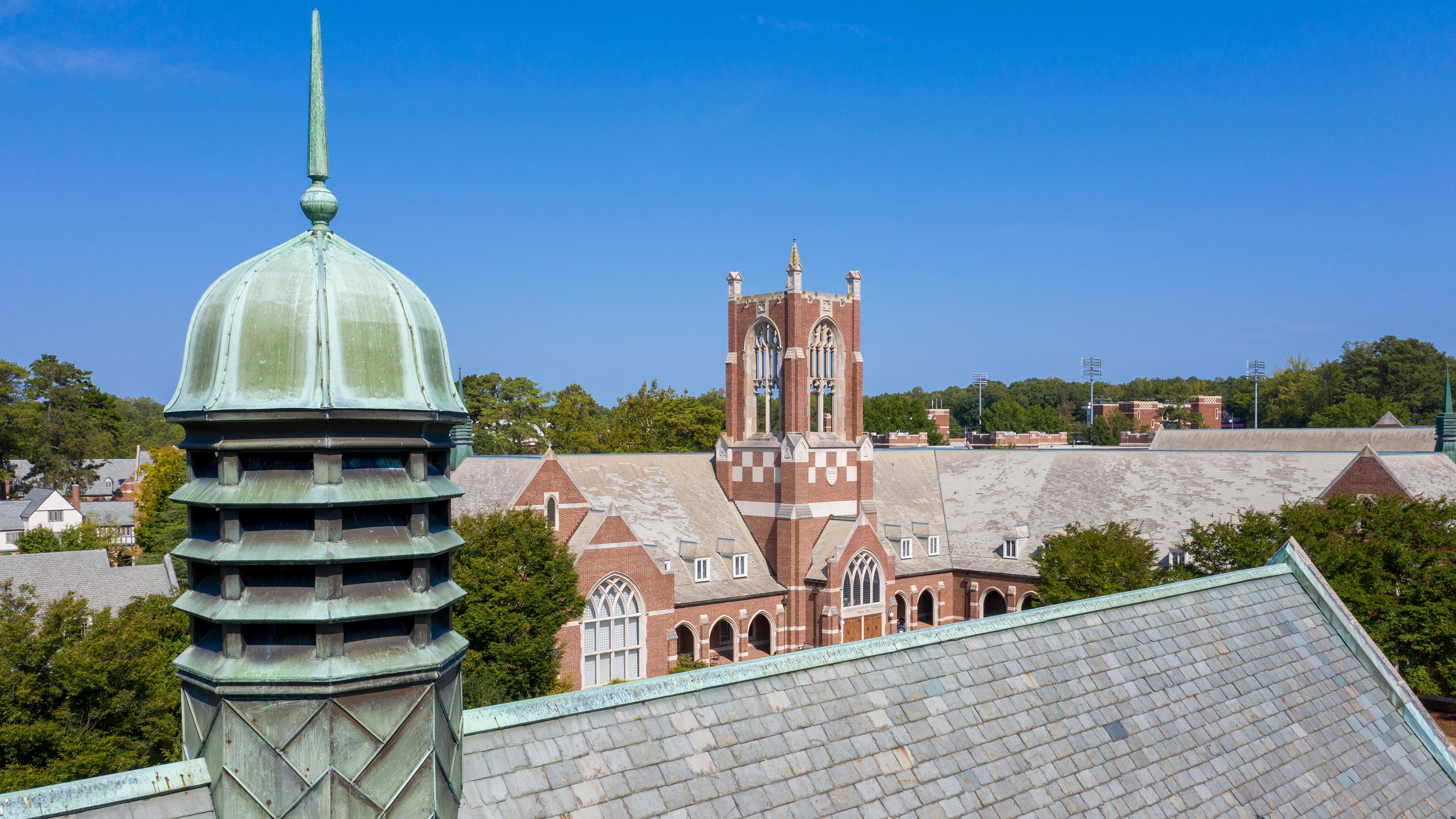 Jepson School awards three students scholarships to study at Oxford ...