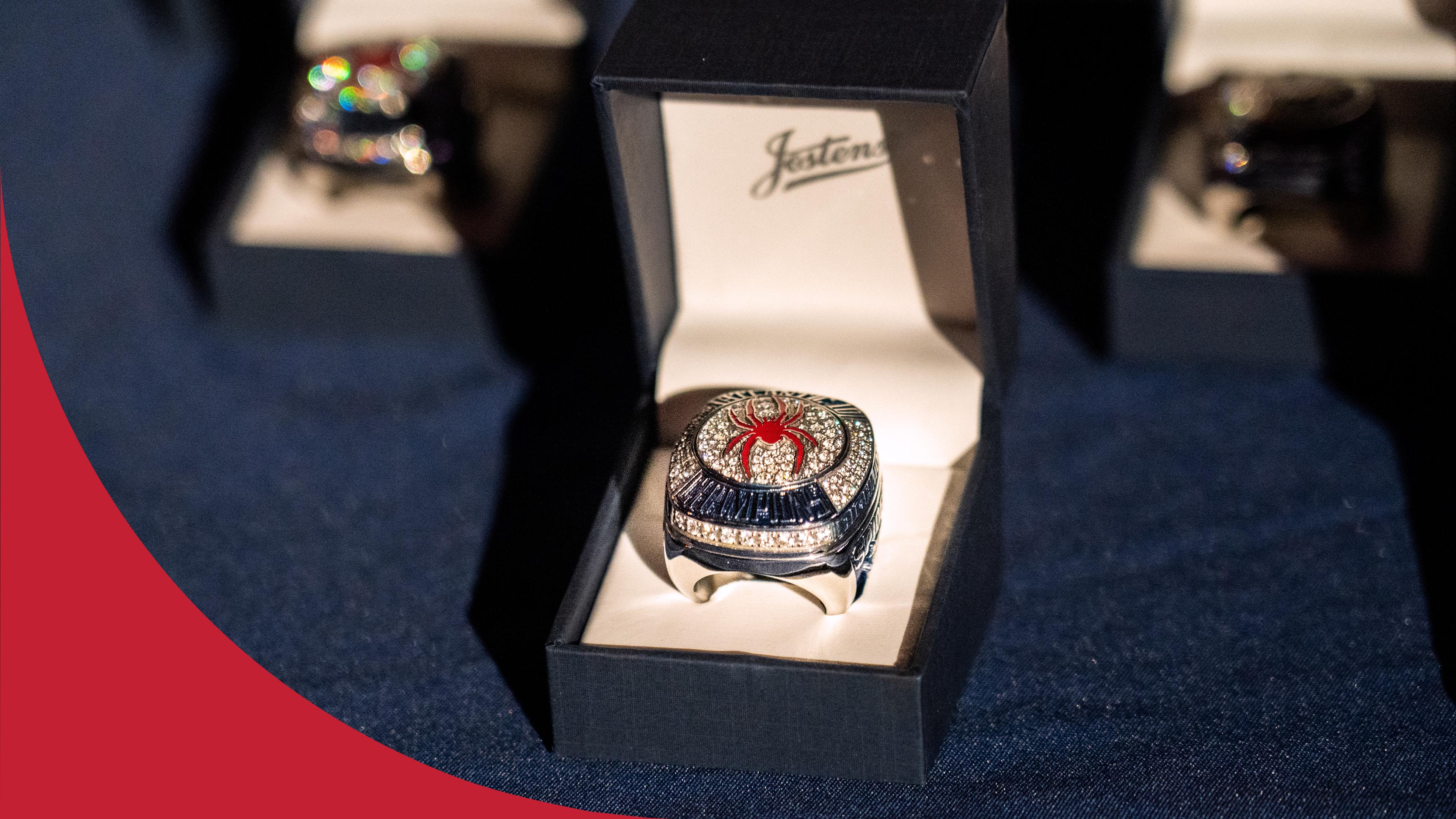 Fans in packed Robins Center celebrate returning A-10 basketball champs ...