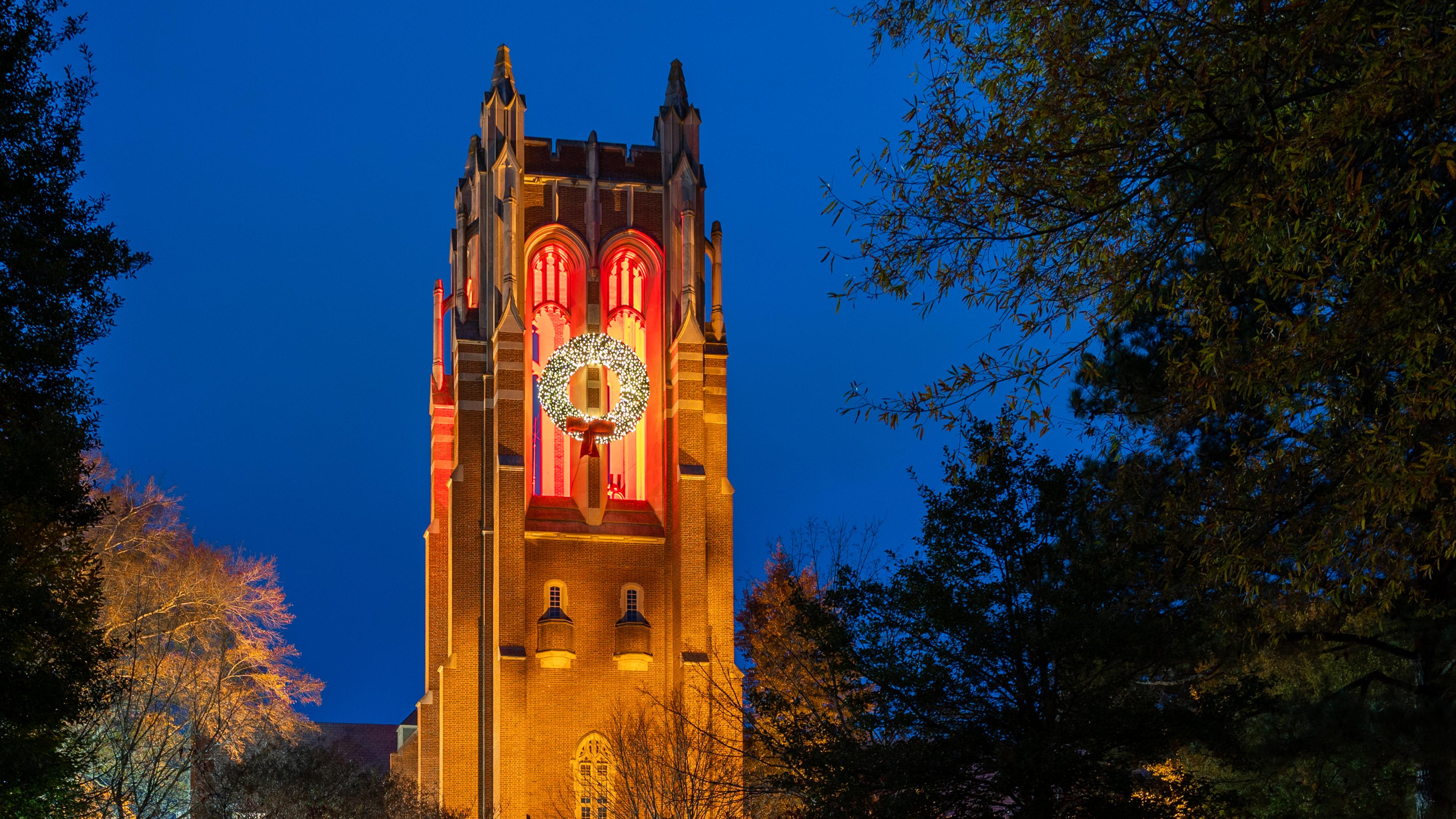 Raise the wreath: Boatwright Tower makes the season bright - URNow ...