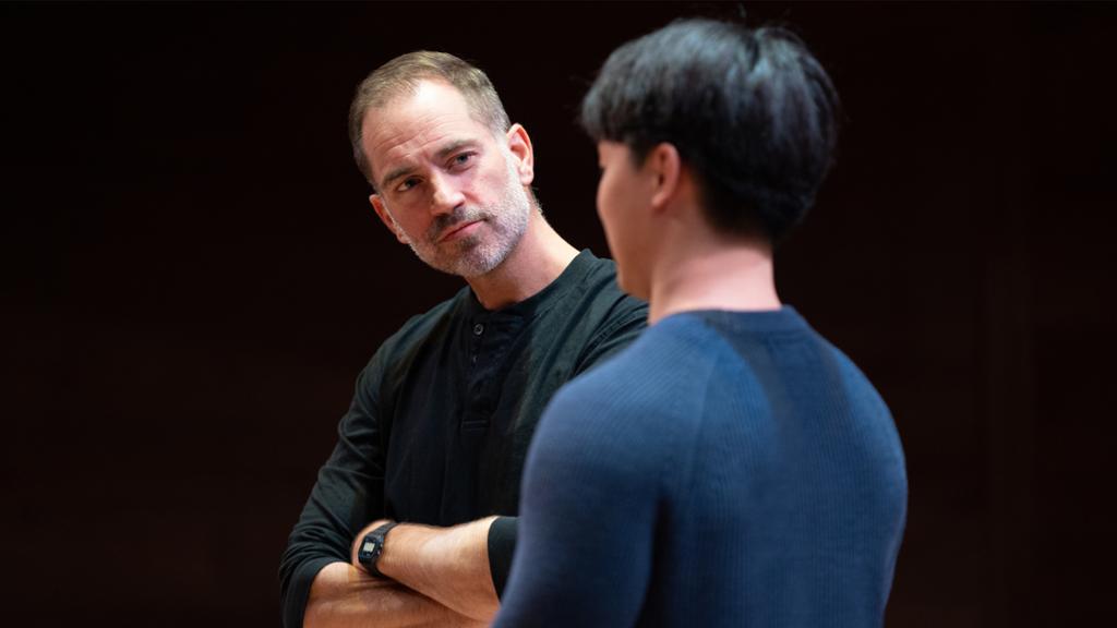 Taking notes: Alum hosts students in an opera master class - URNow ...