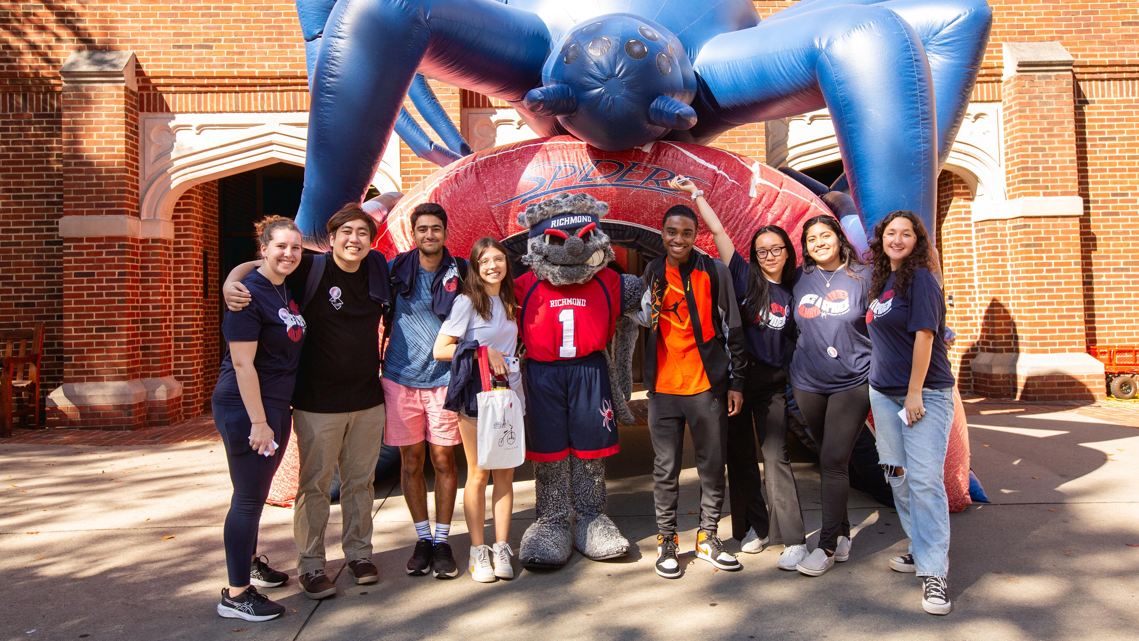 Celebrating all Spiders - URNow - University of Richmond