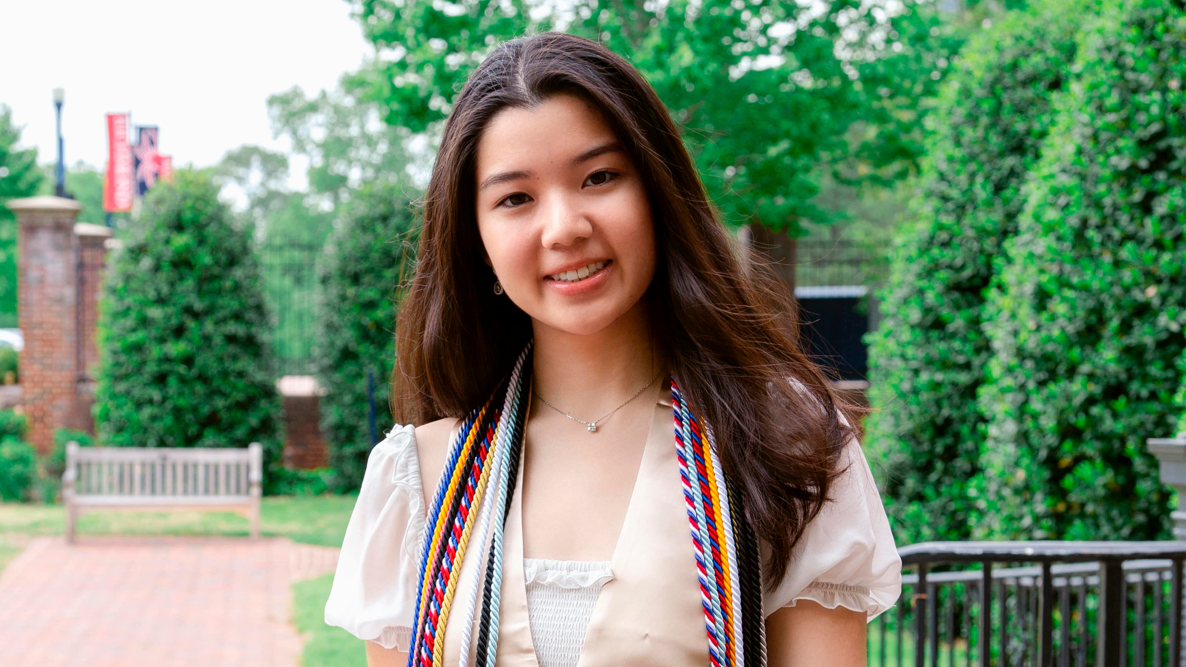 Graduating Spiders share their special memories and future plans - URNow - University of Richmond