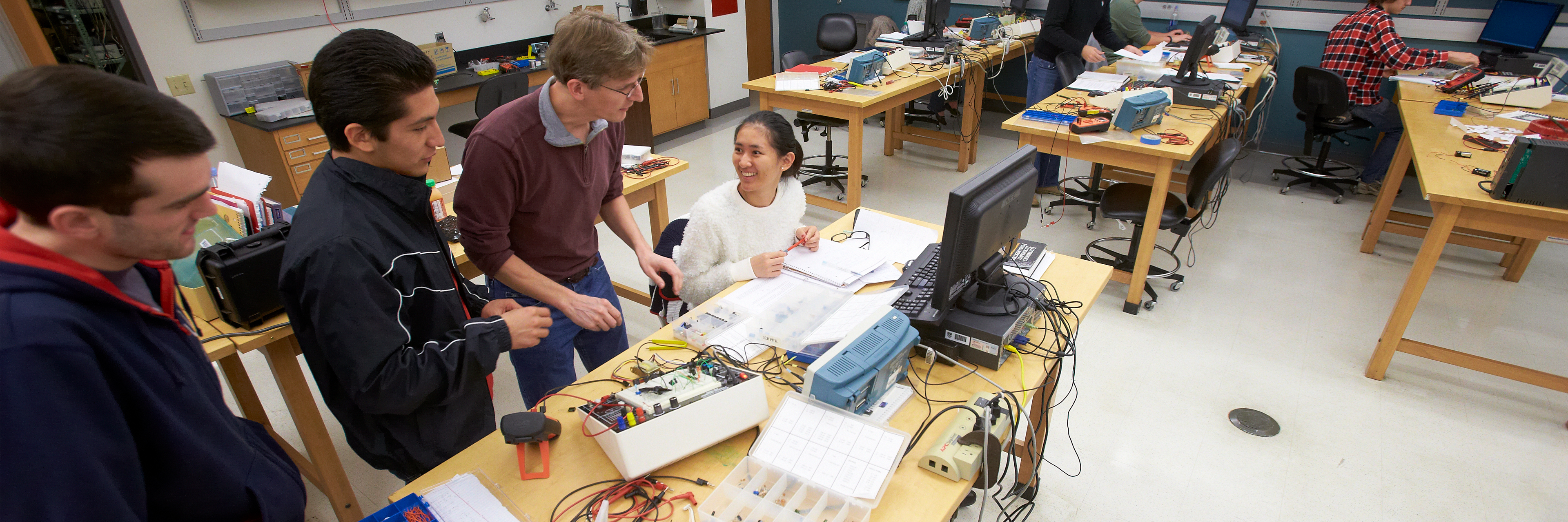 Department of Physics - School of Arts & Sciences - University of Richmond