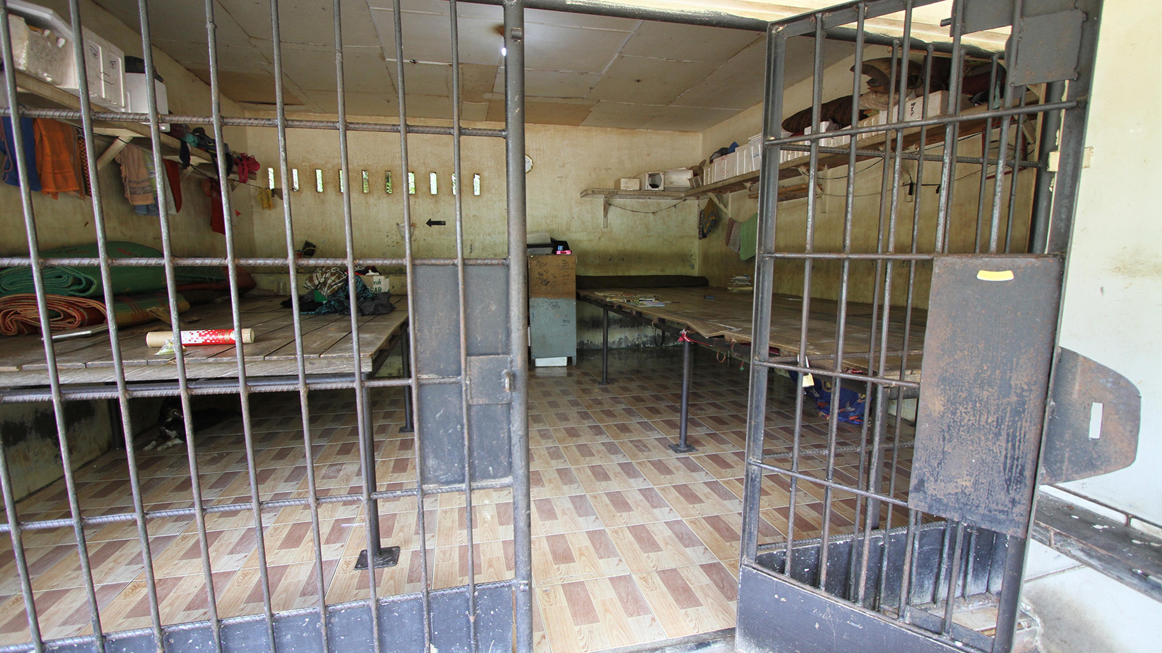 UN slavery estimate raises question: Are 50 million people really ...