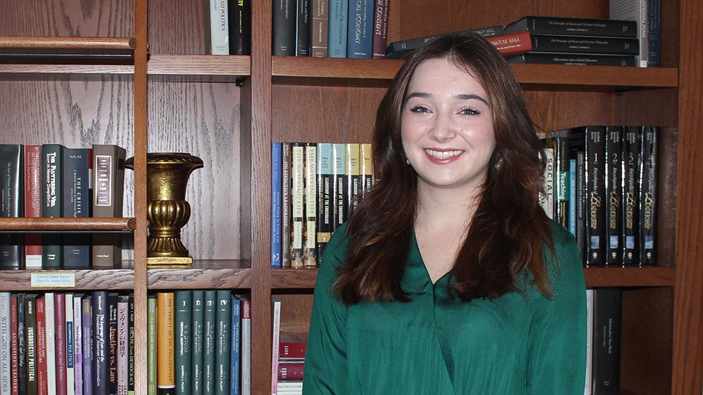 Grace Miller, '21 - news - University of Richmond