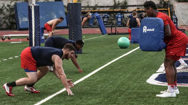 Highly ranked Spider football getting stronger together - URNow ...