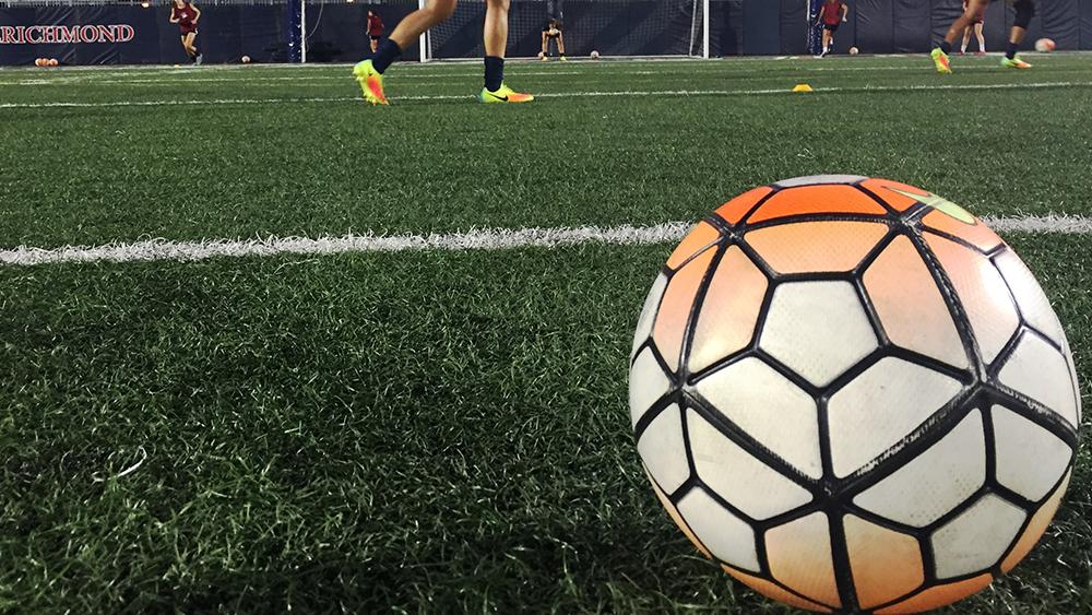 A fan on the sidelines with Spider soccer - Magazine - University of ...